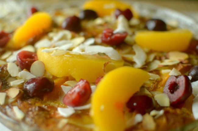 7 Ingredient Cinnamon Fruit Sweet Frittata {Whole30 + Paleo}